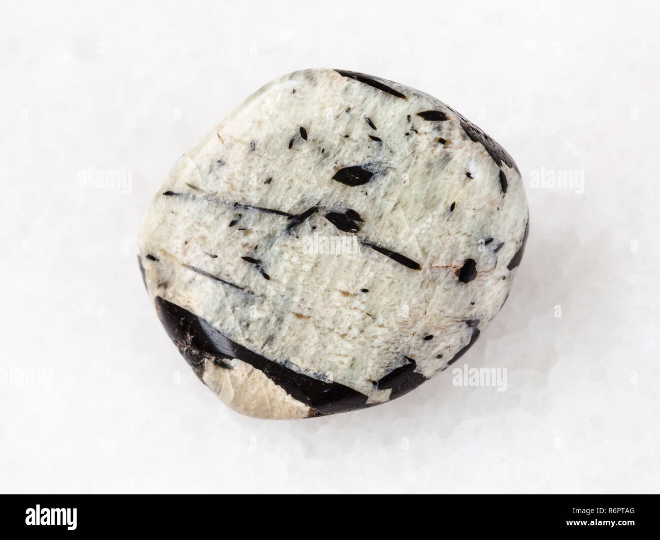 White microcline hi-res stock photography and images - Alamy