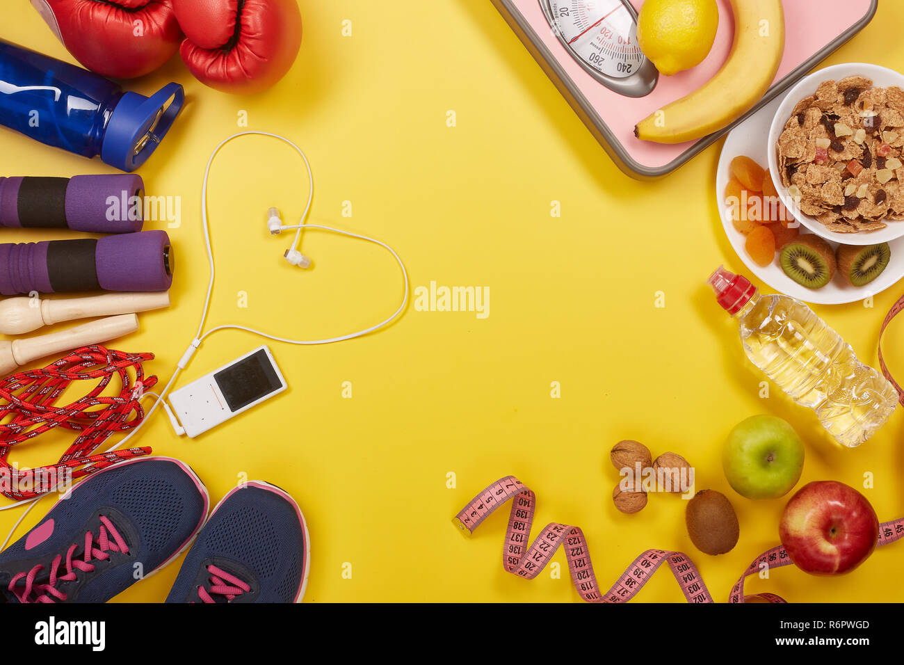 Diet plan sports equipment hi-res stock photography and images - Alamy
