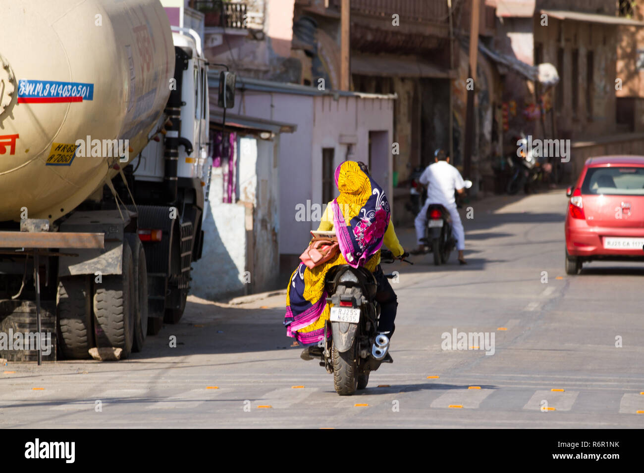 street traffic in india Stock Photo - Alamy