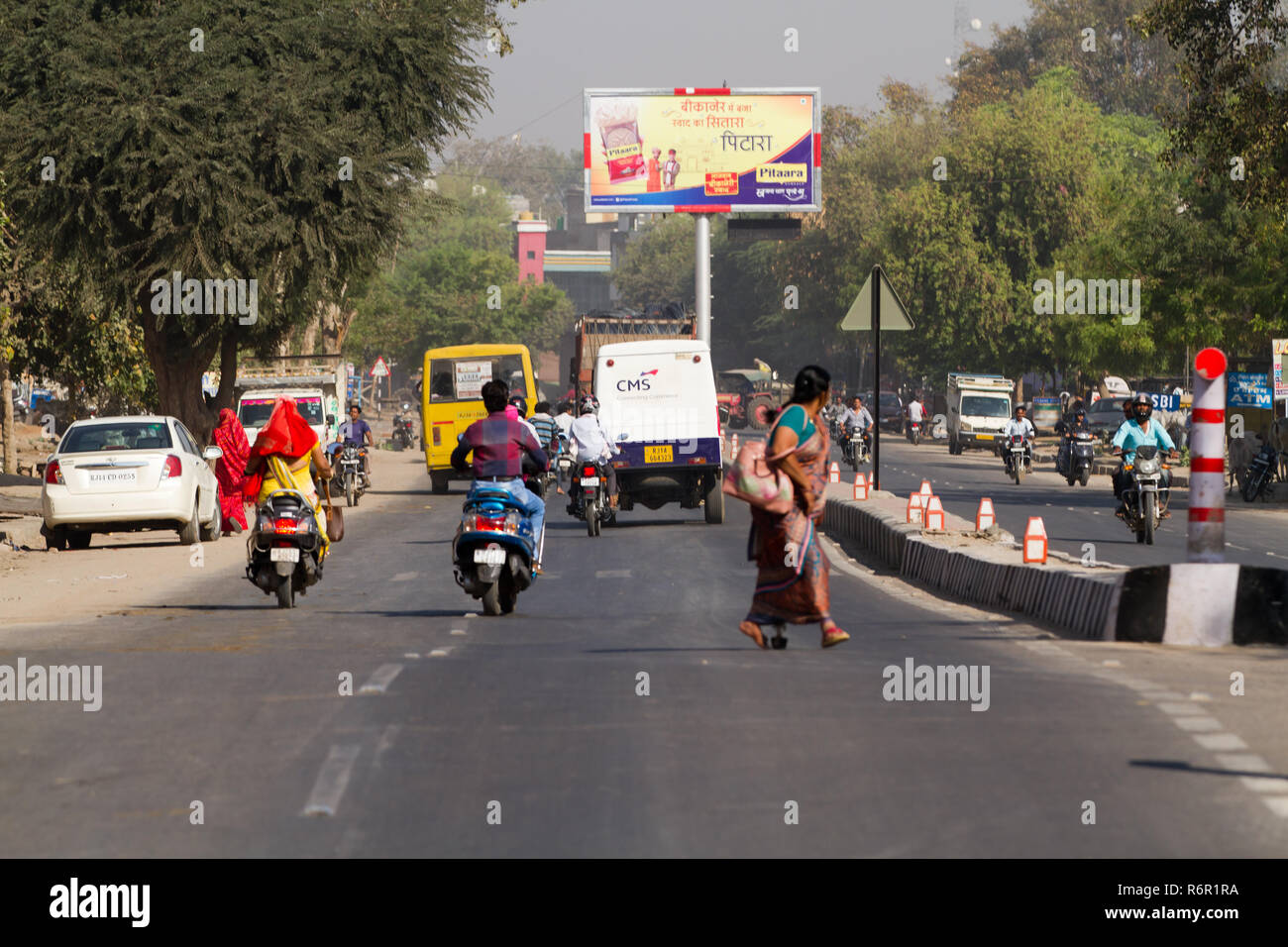 street traffic in india Stock Photo - Alamy