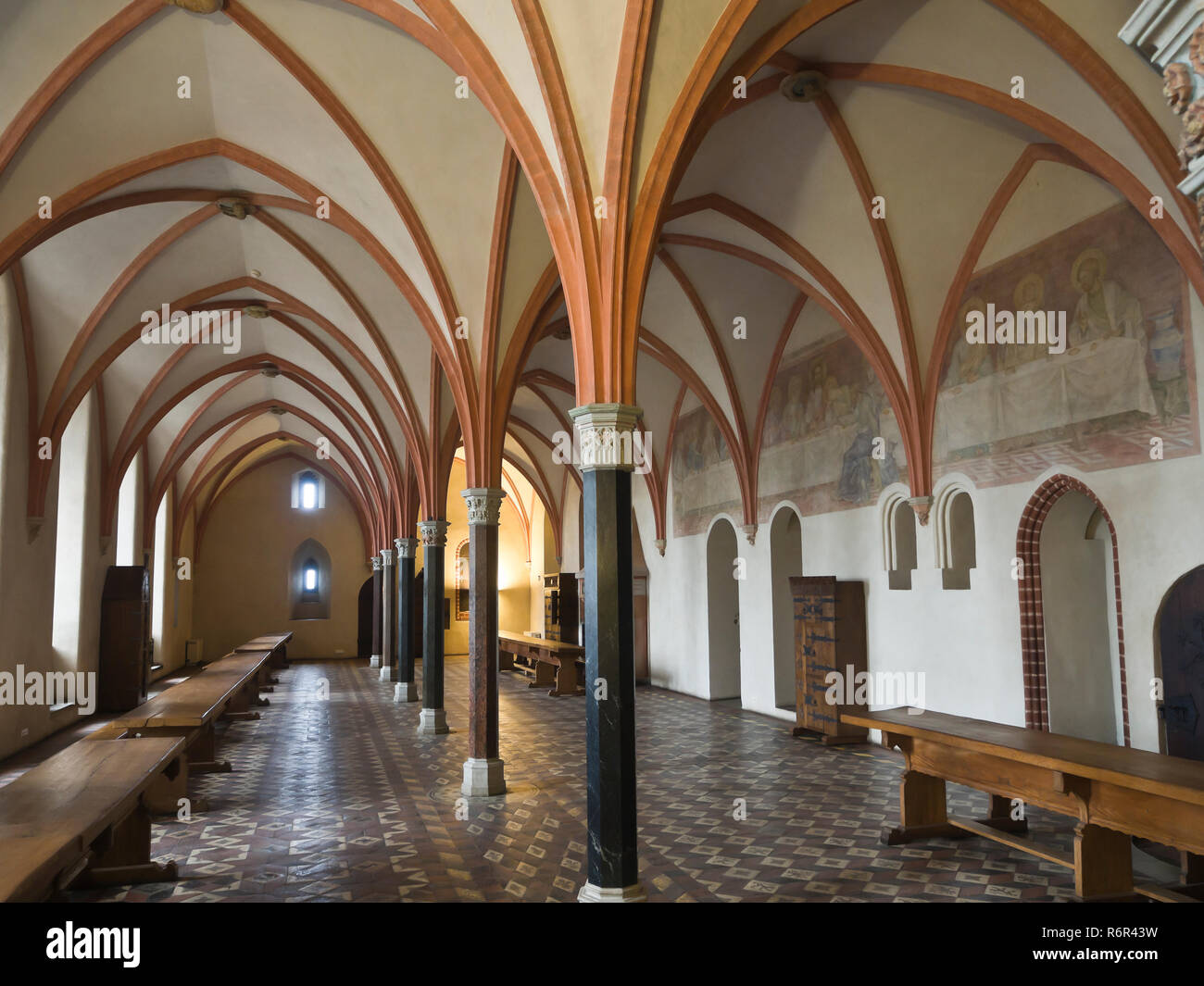 Rib vaulted ceiling hi-res stock photography and images - Alamy