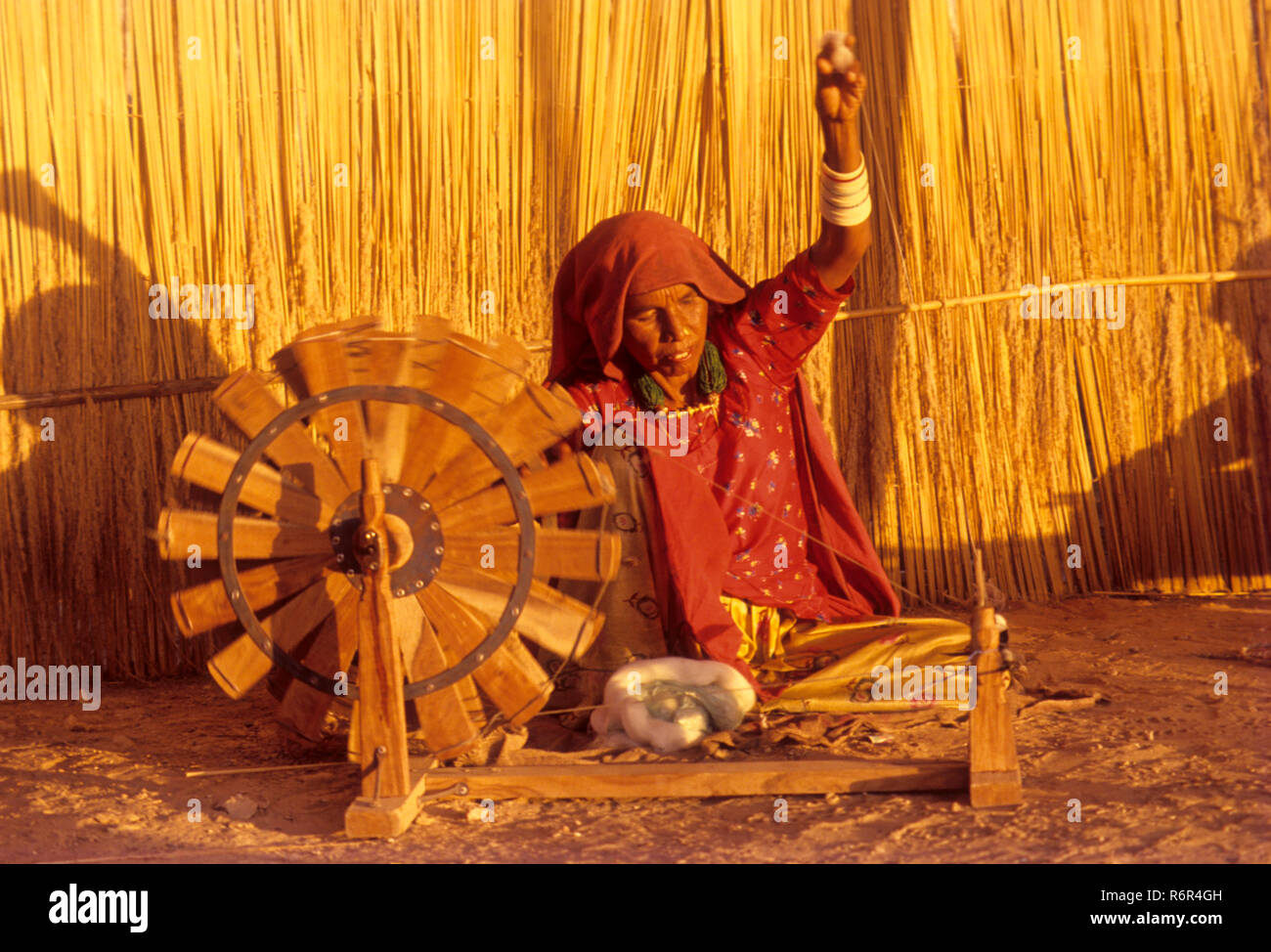 handloom weaver, jaisalmer, rajasthan, india Stock Photo - Alamy