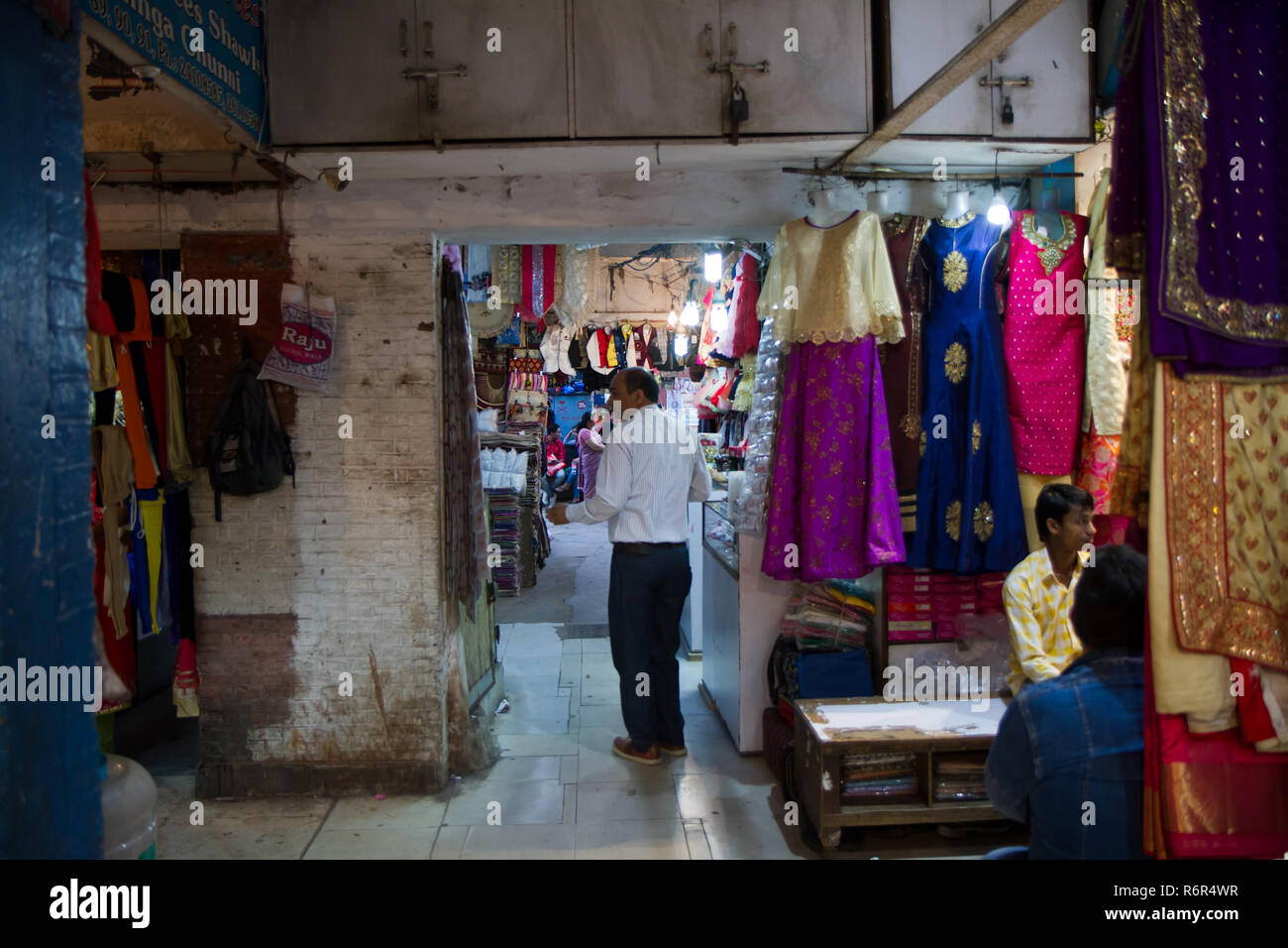 life inside the old delhi market place Stock Photo - Alamy