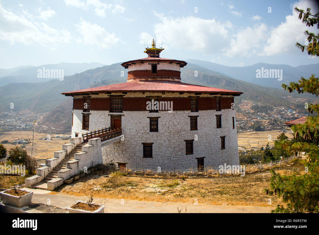 A small temple in the Paro Valley, Bhutan Stock Photo - Alamy