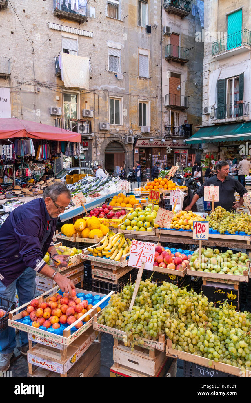 Fruit and vegetable stalls in the market on the Via Pignasecca on the ...