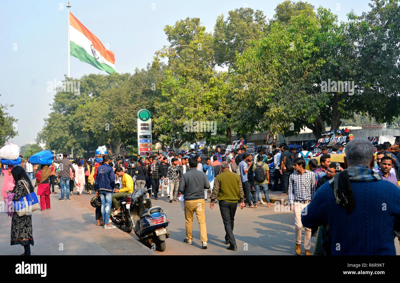 Connaught place night delhi hi-res stock photography and images - Alamy