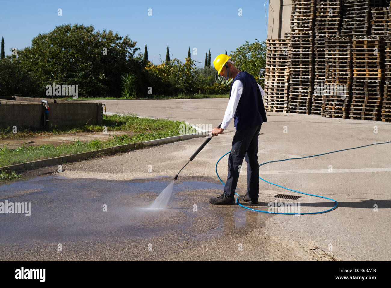 Environmental washing machine hi-res stock photography and images - Alamy