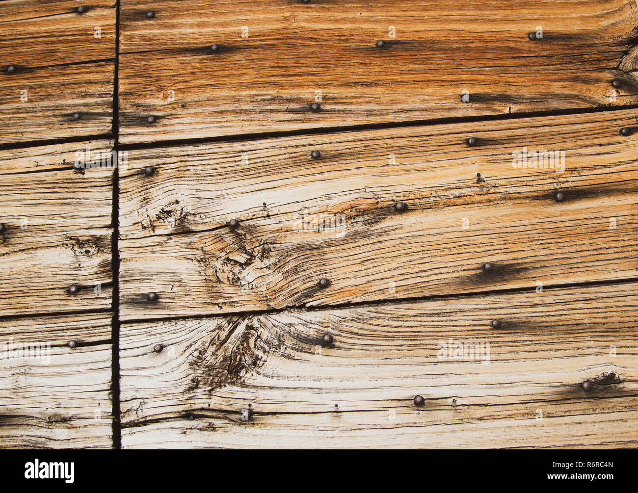 Ancient front door hi-res stock photography and images - Alamy
