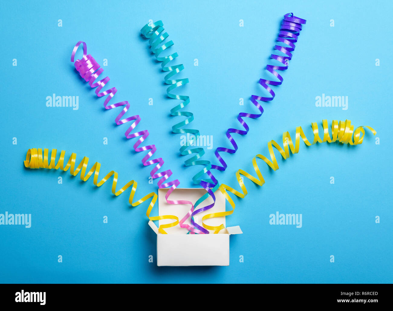 Radiant serpentine hi-res stock photography and images - Alamy