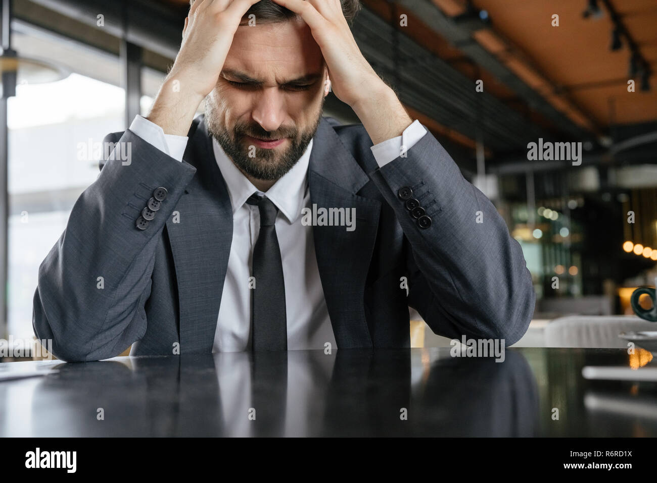 Restaurant manager angry hi-res stock photography and images - Alamy