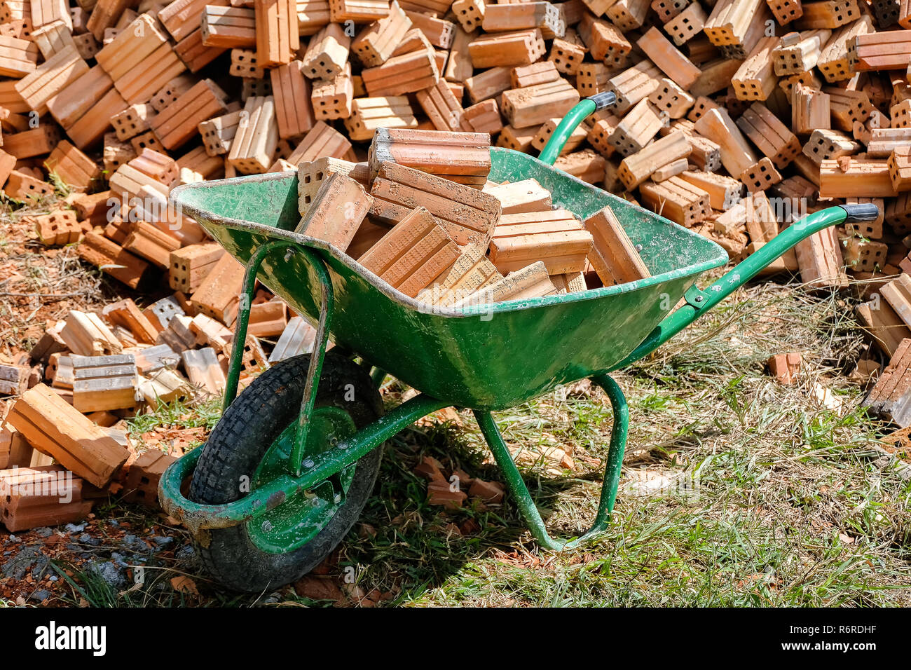 Orange paving bricks hi-res stock photography and images - Alamy