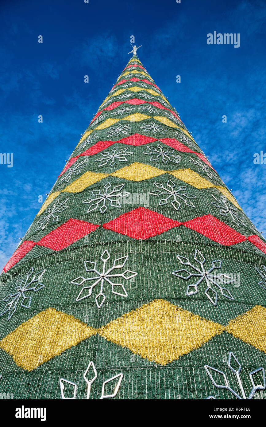 Lisbon, portugal christmas tree hi-res stock photography and images - Alamy