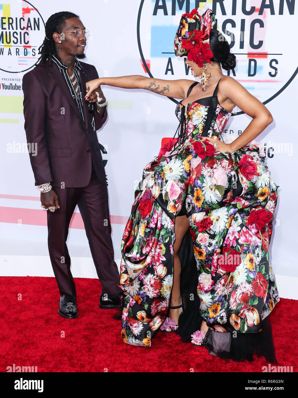 (FILE) Cardi B announces breakup with Offset. Cardi B says she and her ...