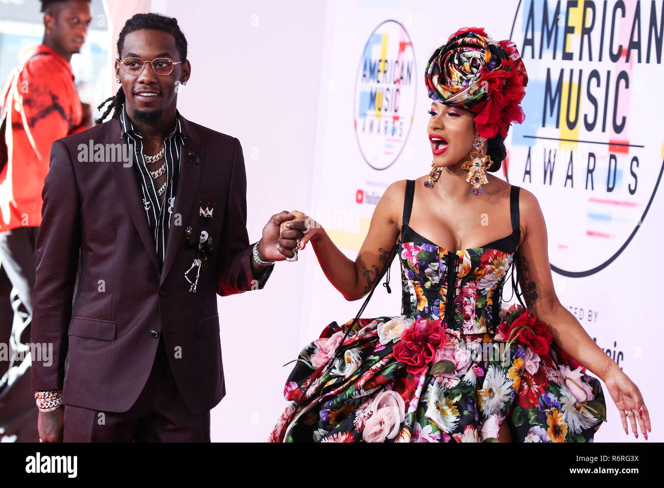 (FILE) Cardi B announces breakup with Offset. Cardi B says she and her ...
