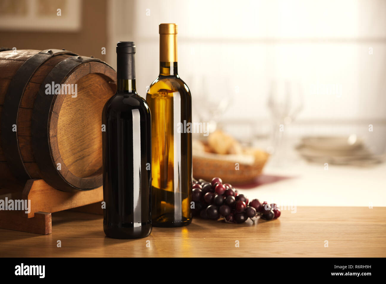 Wine selection with barrel and grapes Stock Photo - Alamy