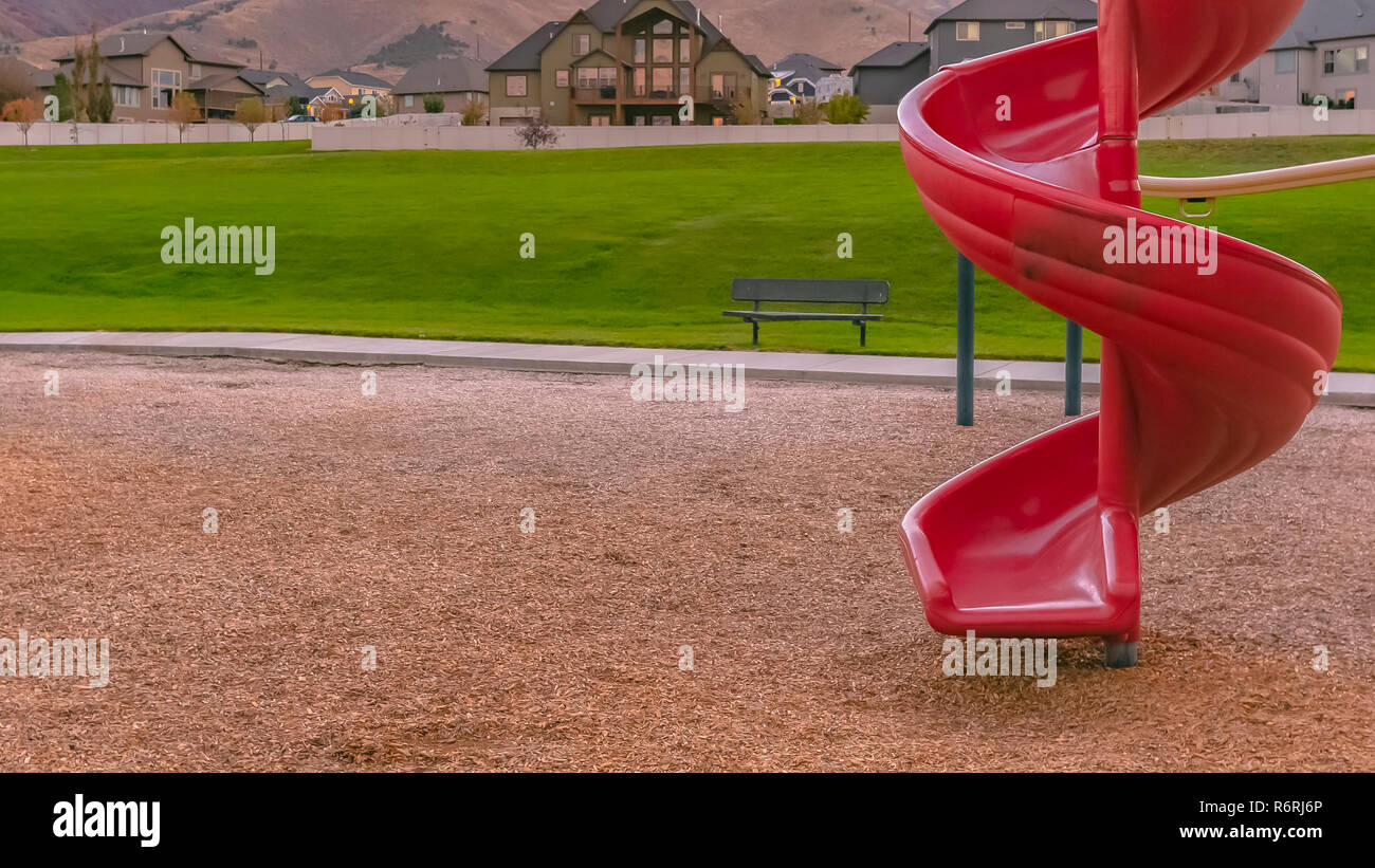 Red slide mountain hi-res stock photography and images - Alamy