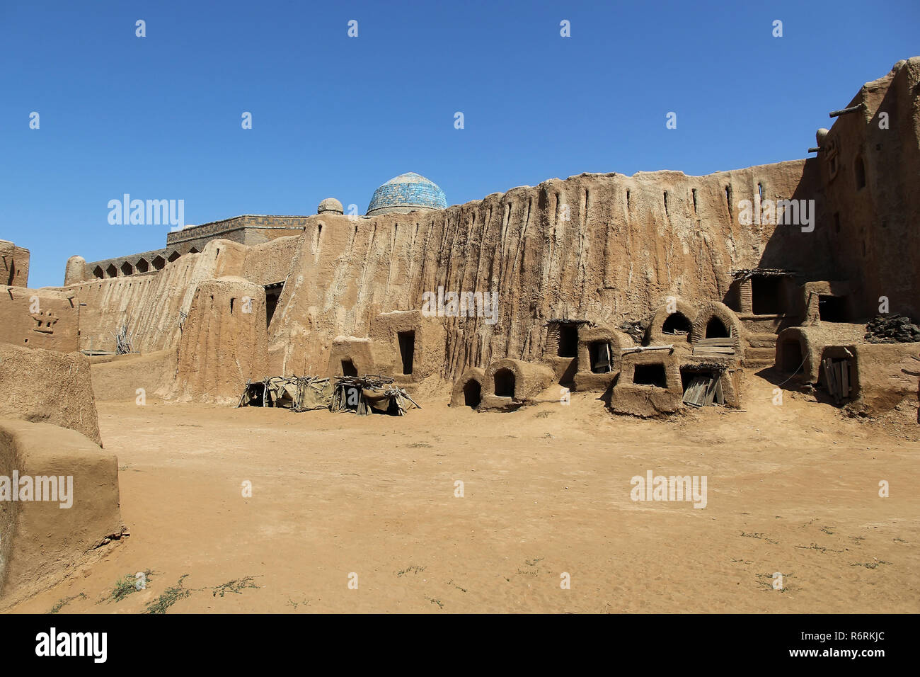 Golden horde hi-res stock photography and images - Alamy