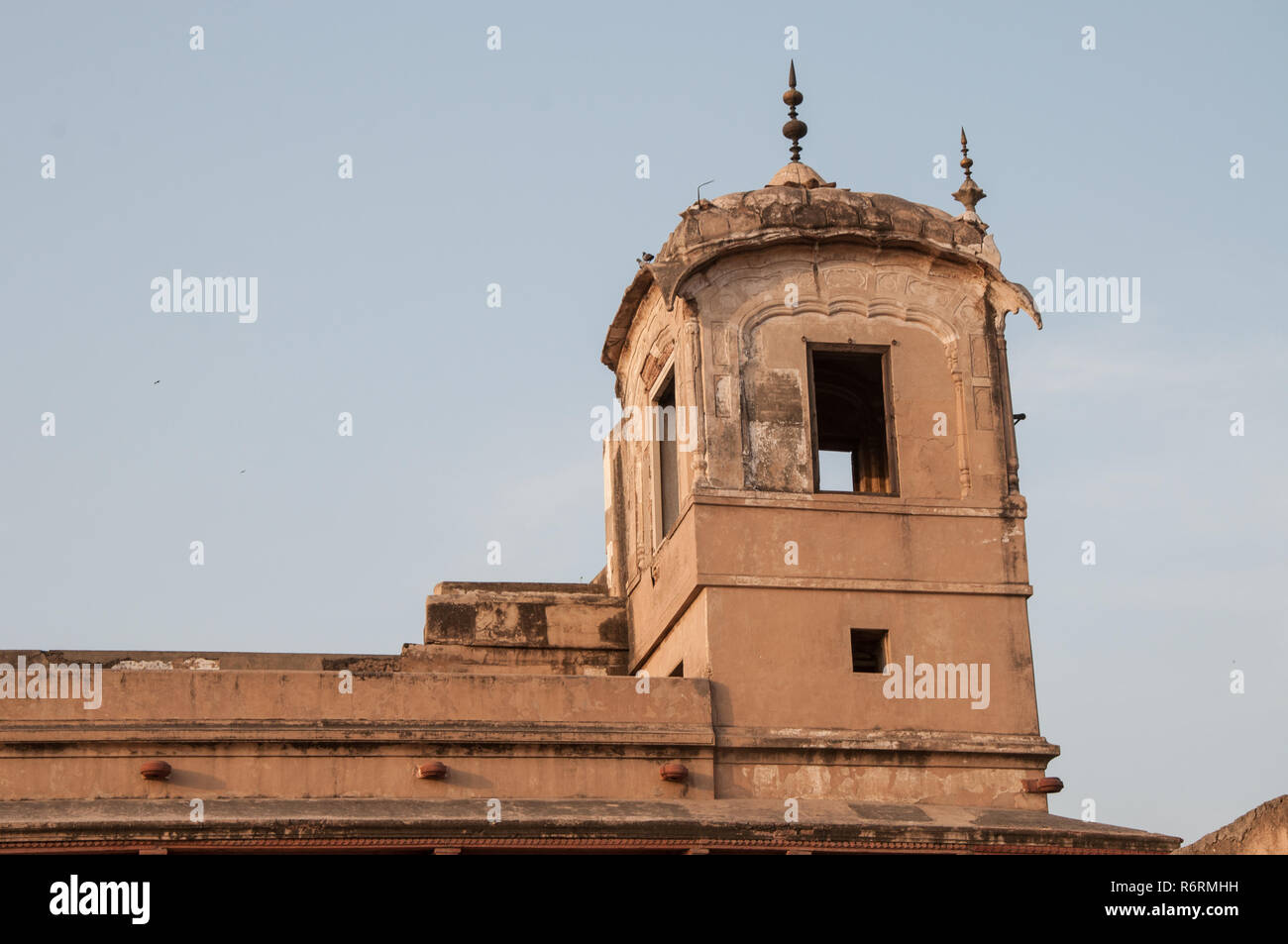 Mughal empire architecture hi-res stock photography and images - Alamy