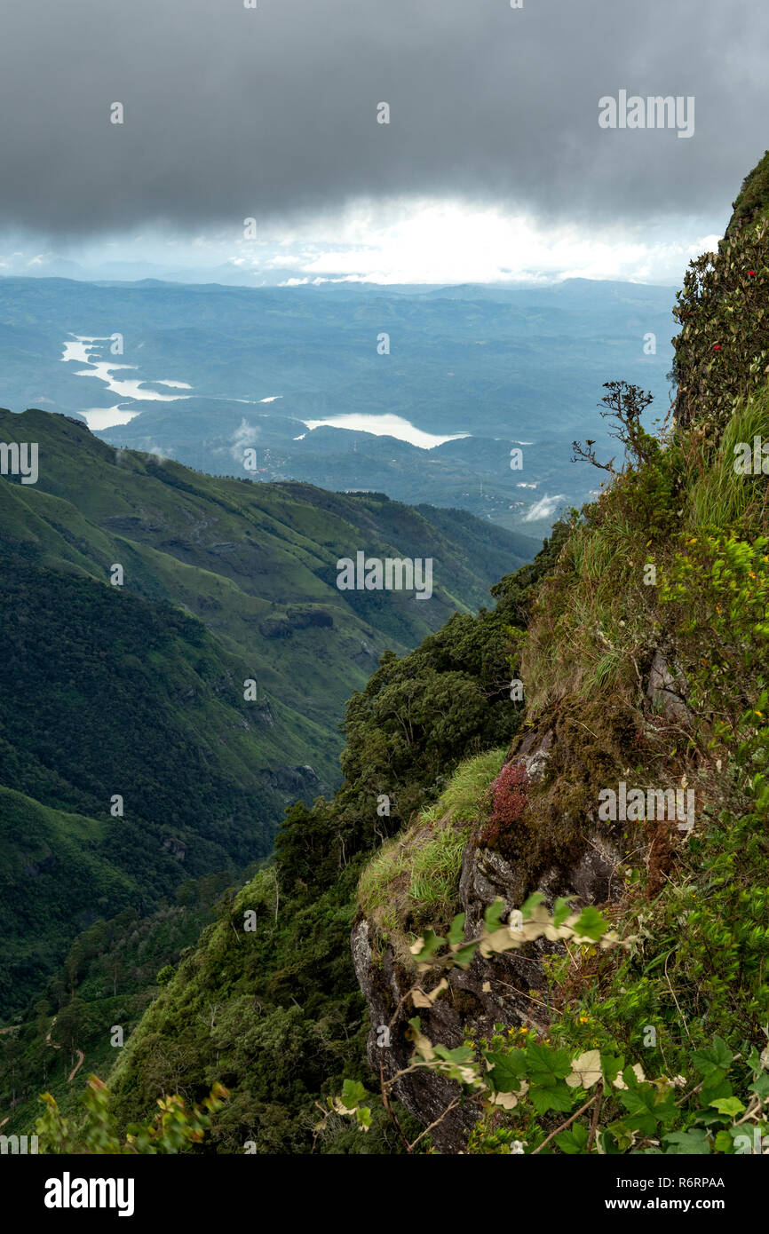 Horton Plains National Park Worlds End