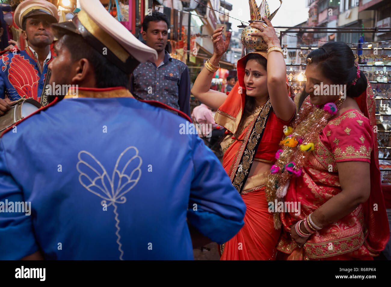 Jains hi-res stock photography and images - Alamy