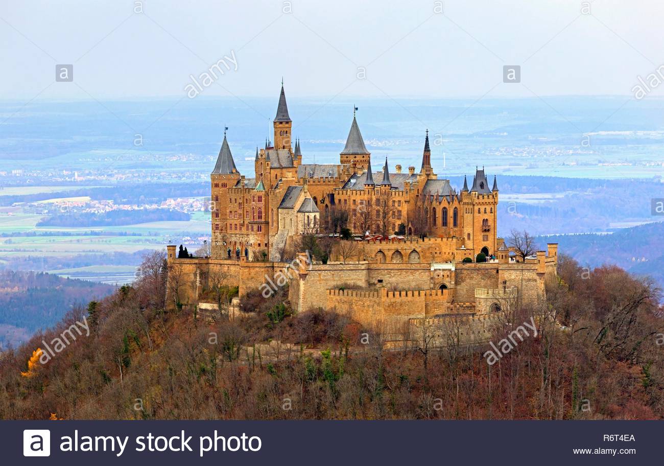 Hohenzollern Castle Autumn Stock Photos & Hohenzollern Castle Autumn ...