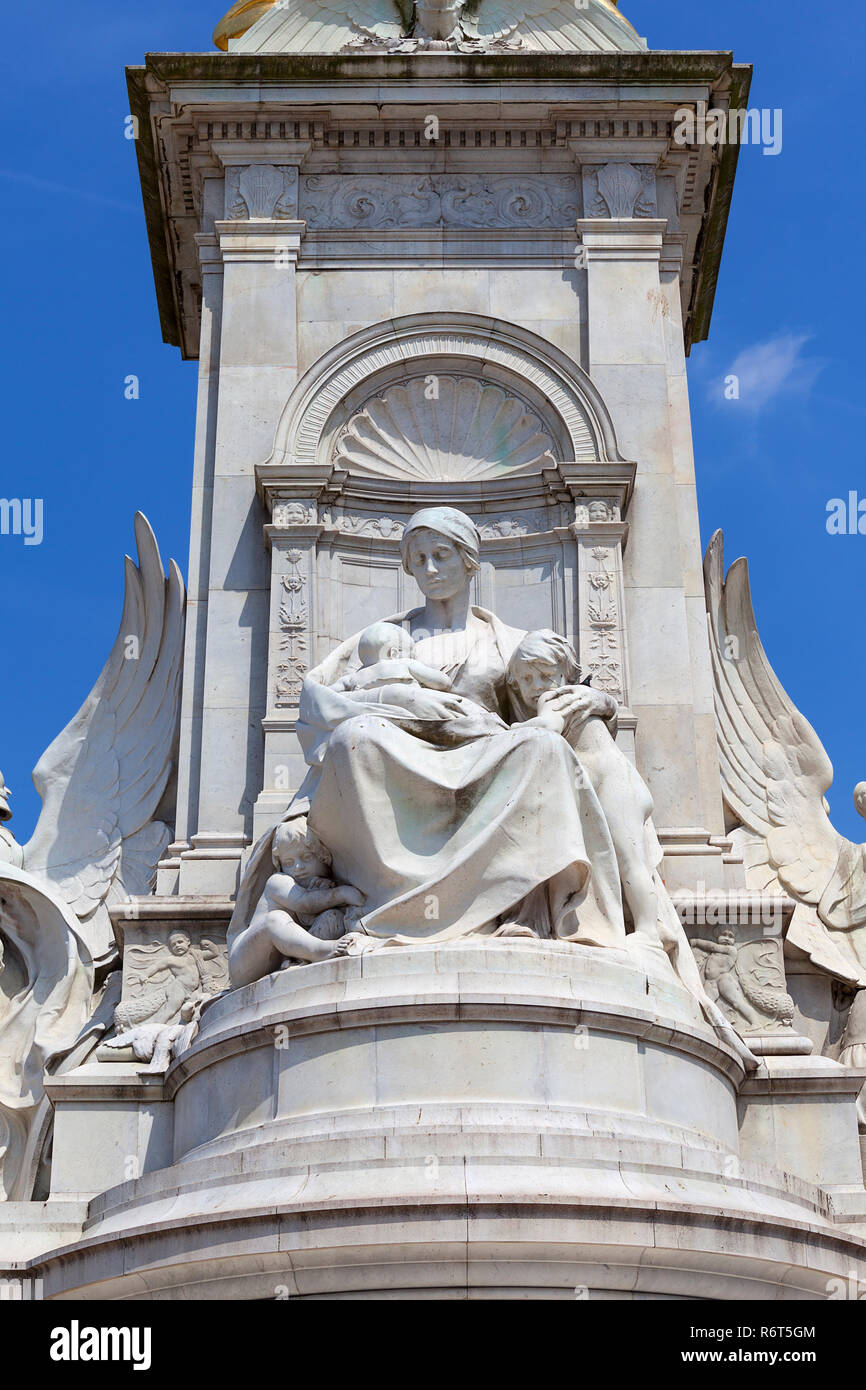 Queen Victoria Memorial in front of the Buckingham Palace, figure on the plinth, London, United ...