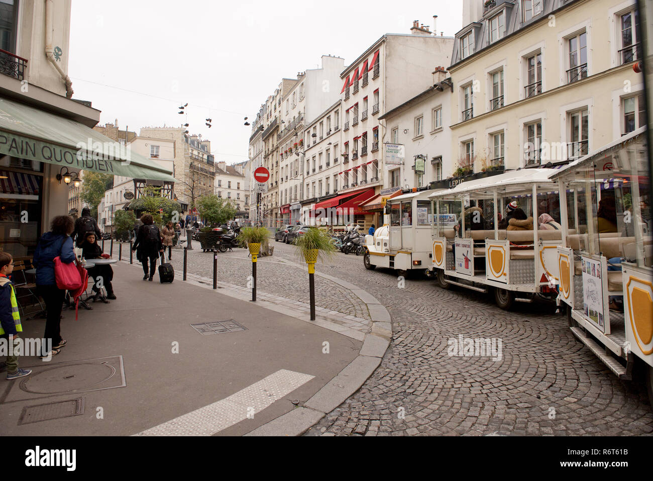 Road train ride through the streets of the 18th arrondissement of Paris ...