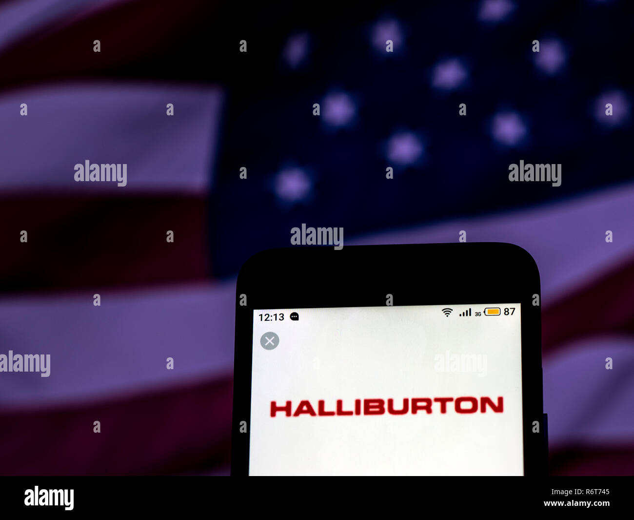 Halliburton logo hi-res stock photography and images - Alamy