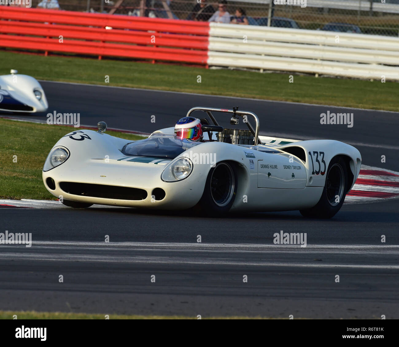 Jon Minshaw, Lola T70 Mk2 Spyder, FIA, Masters Historic Sports Cars ...