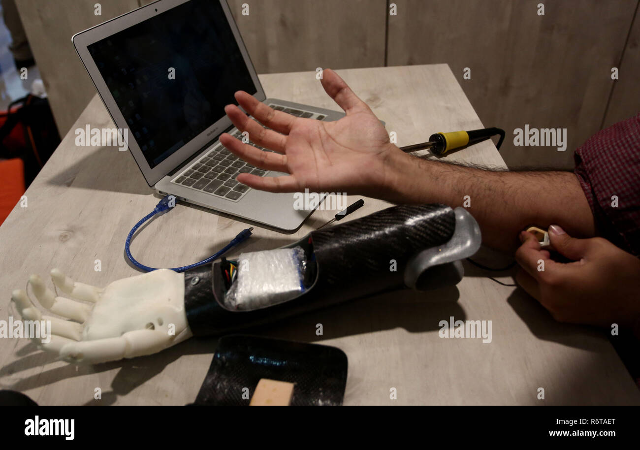 Nada artificial hi-res stock photography and images - Alamy