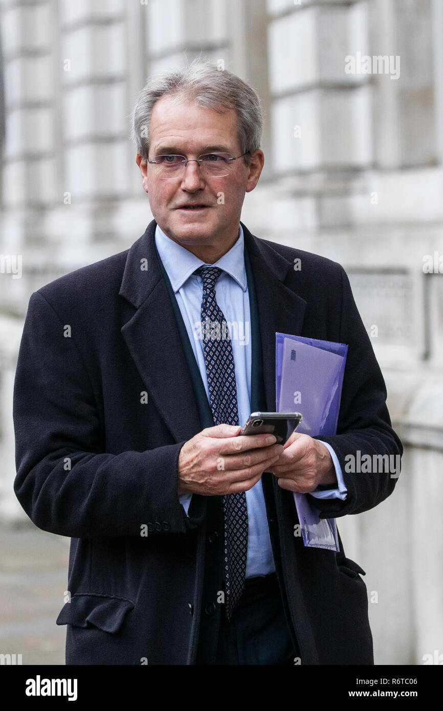 Owen paterson mp north shropshire hi-res stock photography and images ...