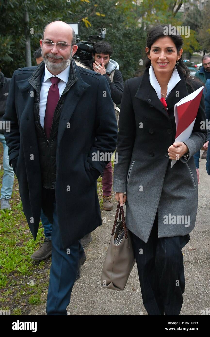 Vito Crimi, Virginia Raggi Stock Photo - Alamy
