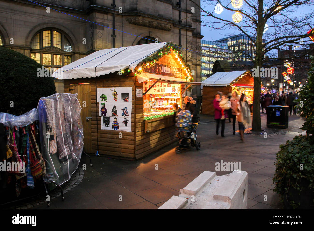 Christmas market sheffield south yorkshire hi-res stock photography and ...