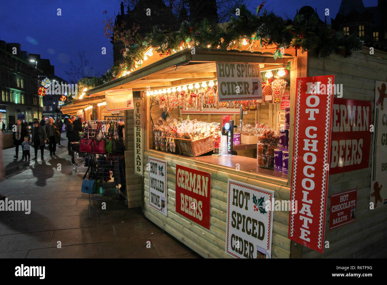 Christmas market sheffield south yorkshire hi-res stock photography and ...