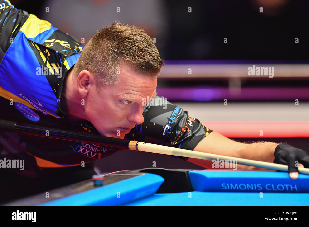 Billiards push hi-res stock photography and images - Alamy