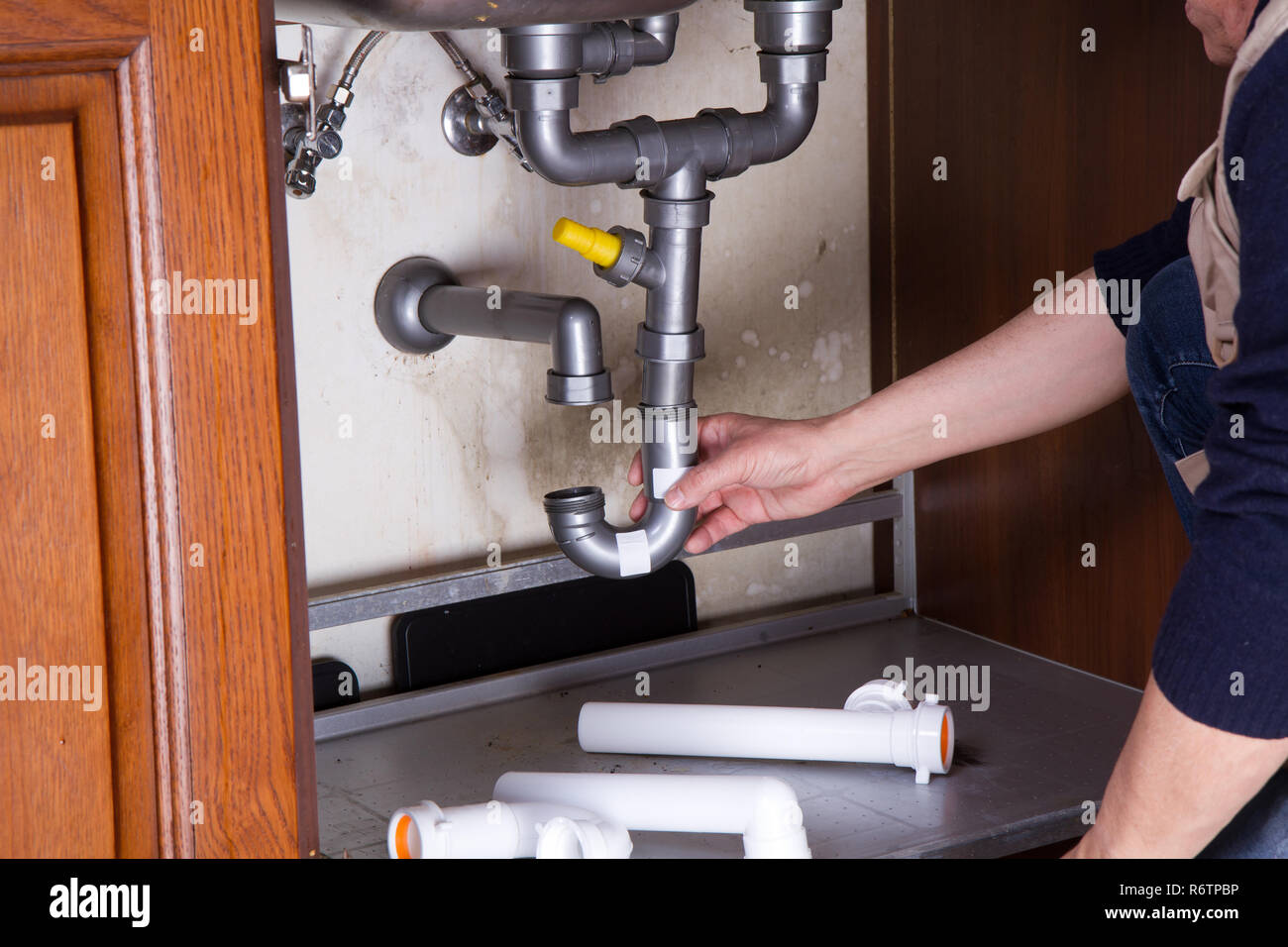 Work sink hi-res stock photography and images - Alamy