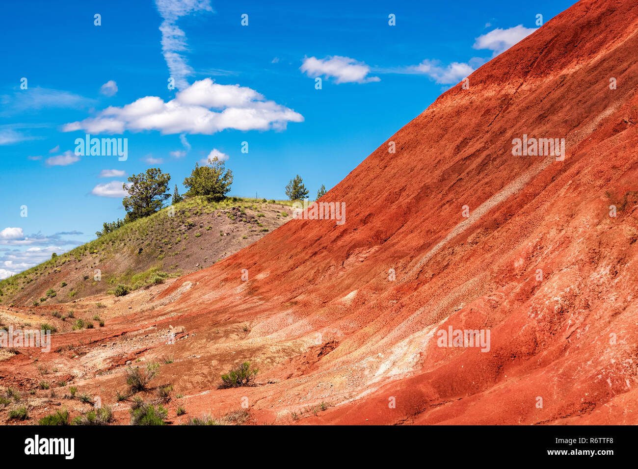 Lean hill hi-res stock photography and images - Alamy