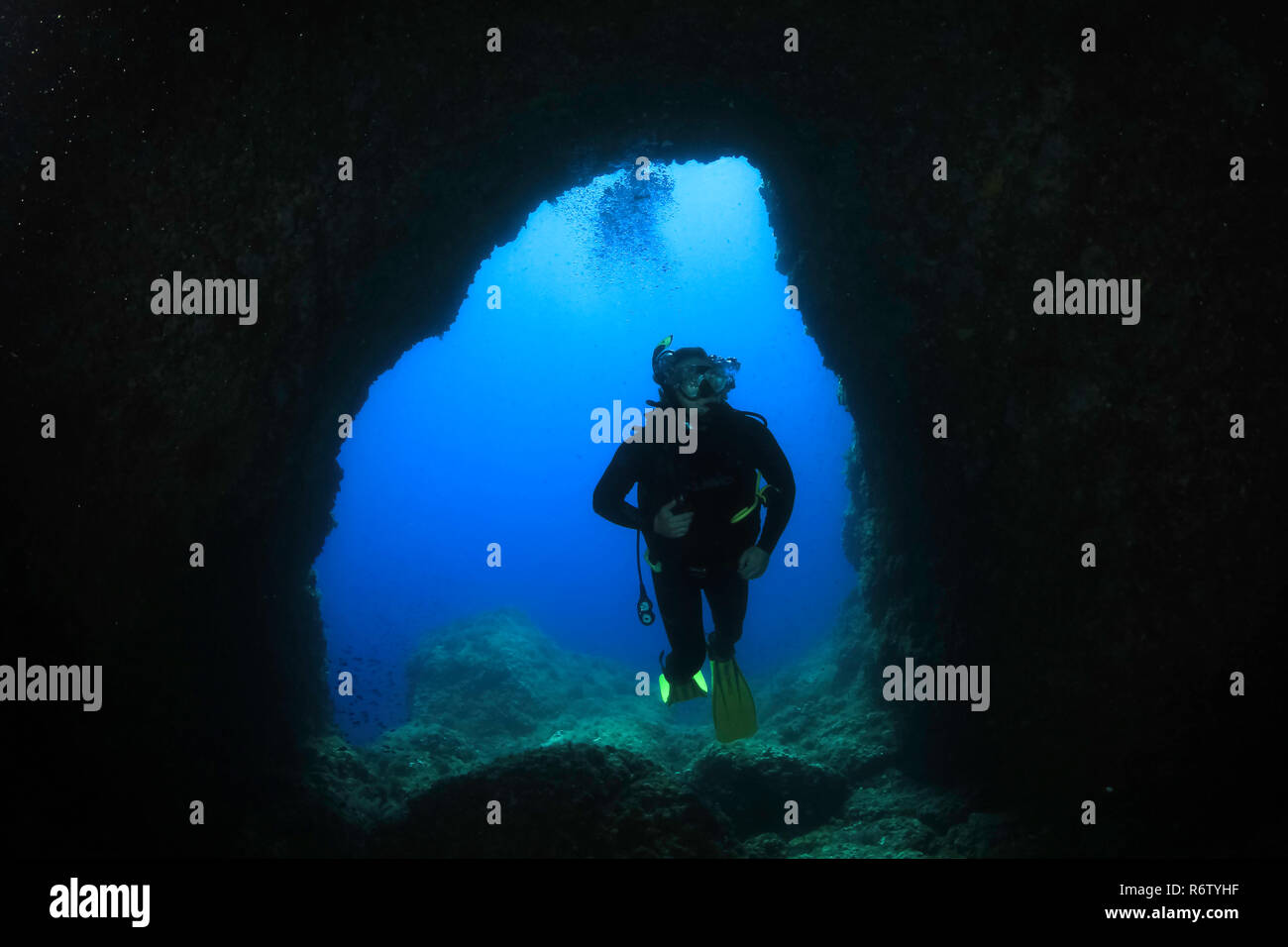 Scuba diving in majorca reef hi-res stock photography and images - Alamy
