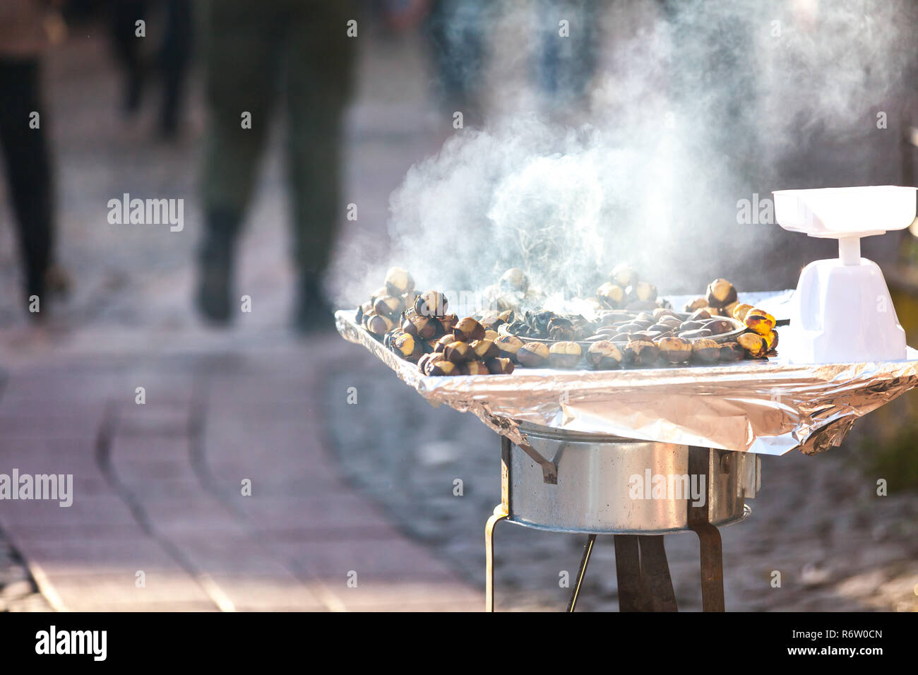 Hot chestnut stand hi-res stock photography and images - Alamy