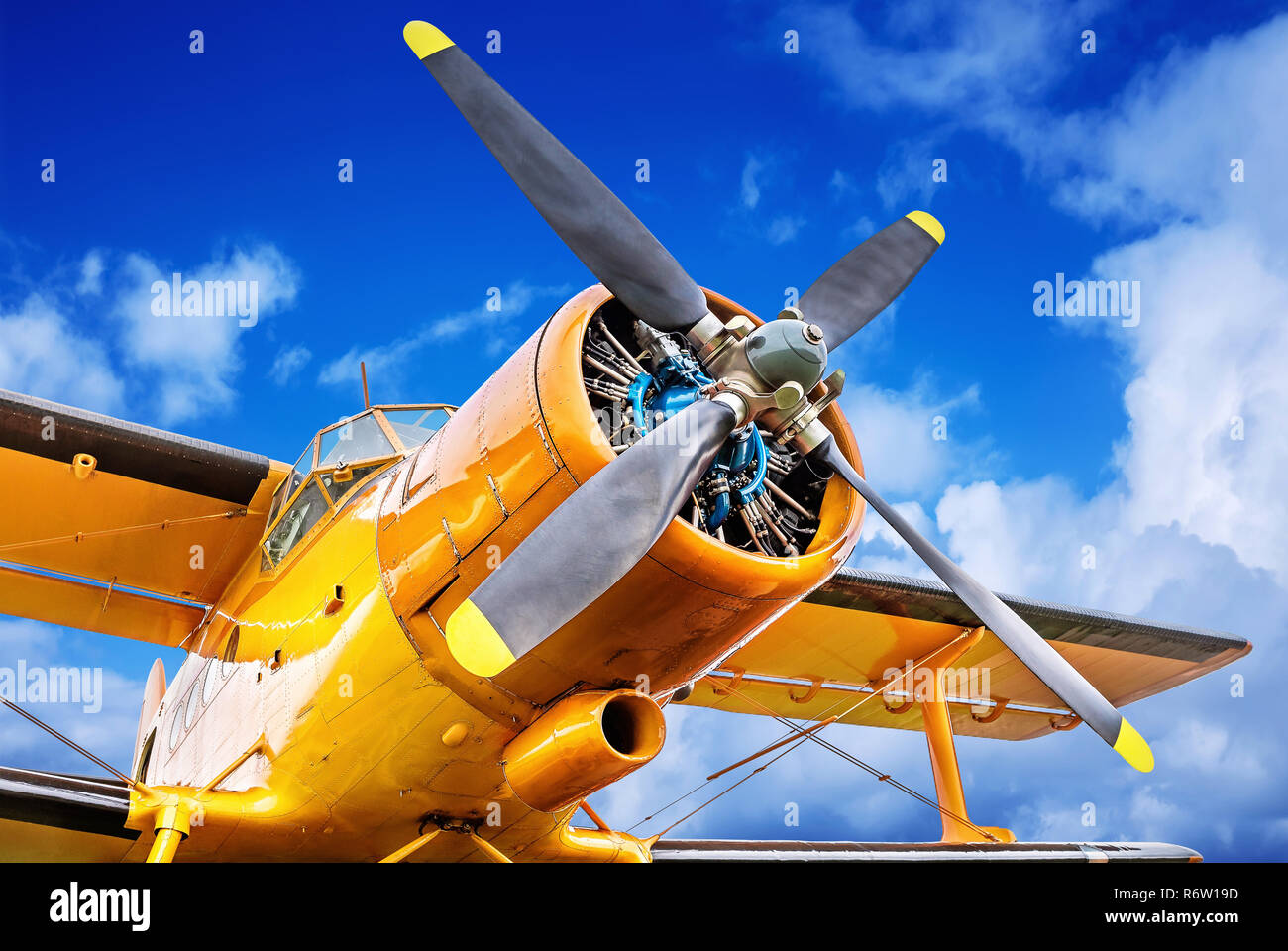 Liberty motor aeroplane hi-res stock photography and images - Alamy