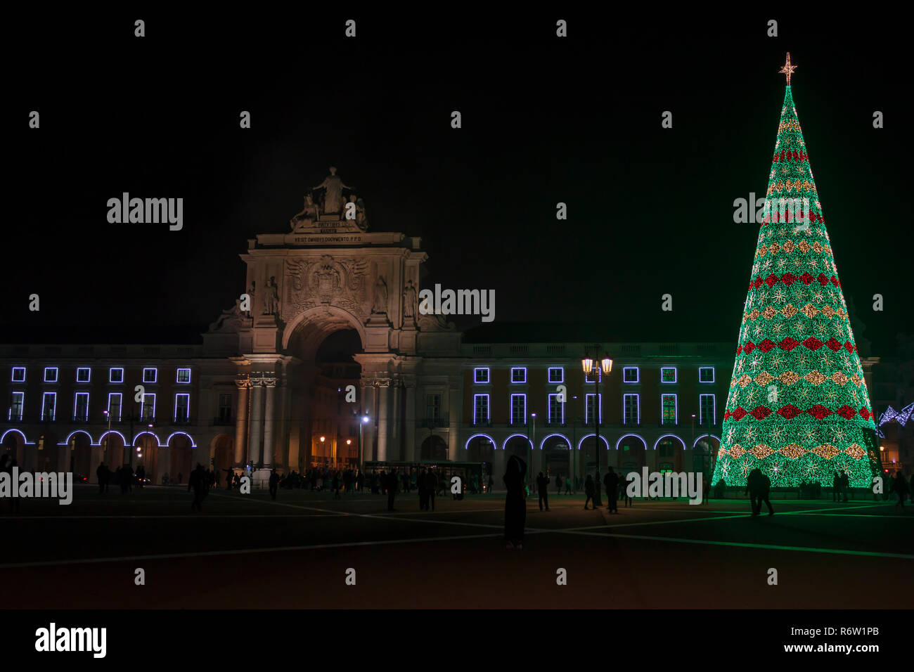 Lisbon and christmas tree hi-res stock photography and images - Alamy