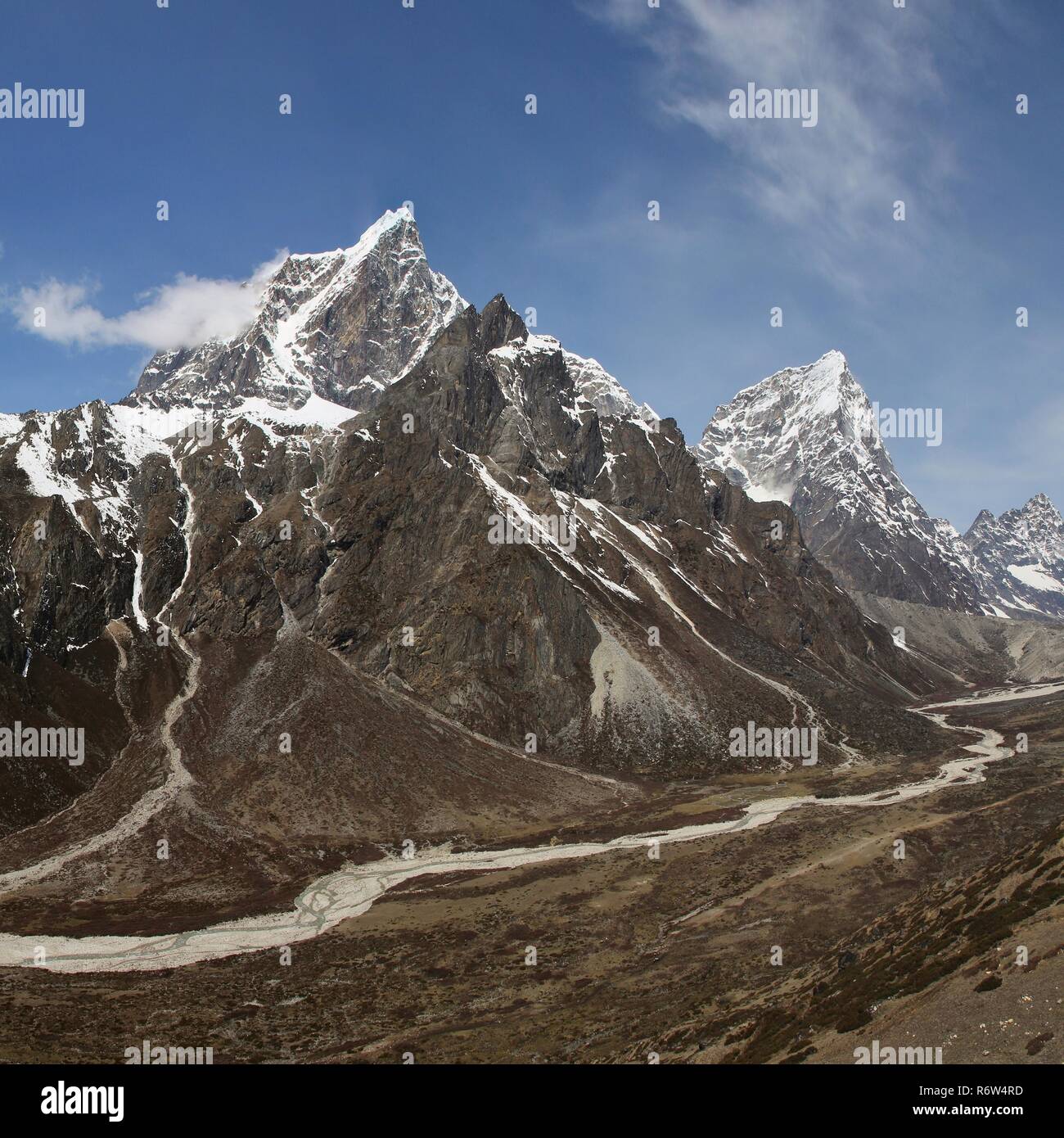 Taboche Peak, Everest National Park, Nepal Stock Photo - Alamy