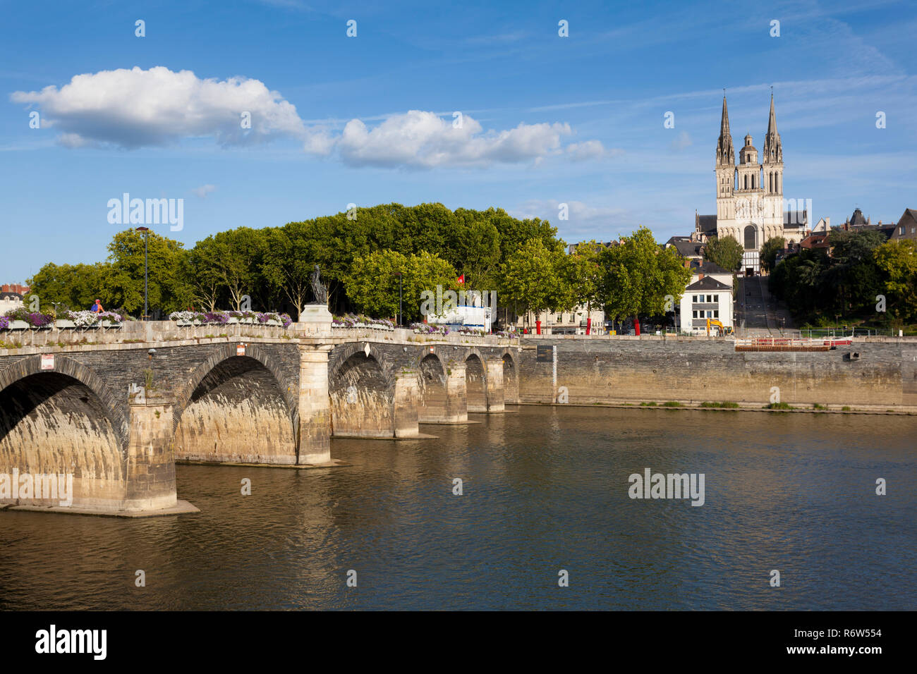 Verdun cathedral hi-res stock photography and images - Alamy