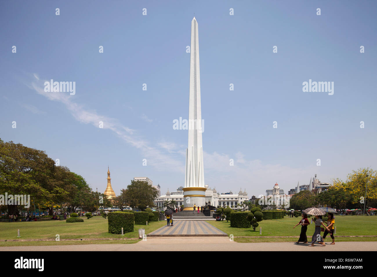 Yangon independence monument hi-res stock photography and images - Alamy
