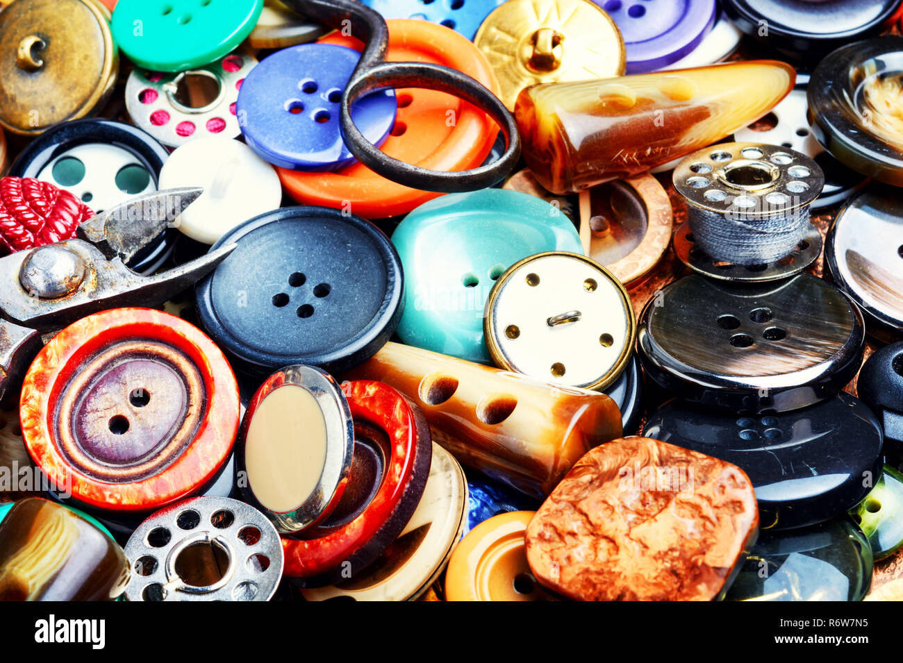 Sewing circle hi-res stock photography and images - Alamy