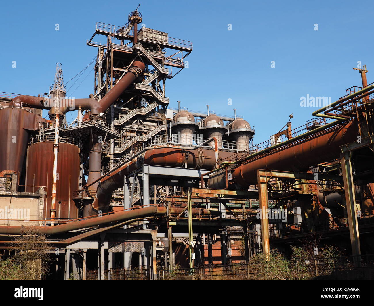 Blast furnace smelting iron ore hi-res stock photography and images - Alamy