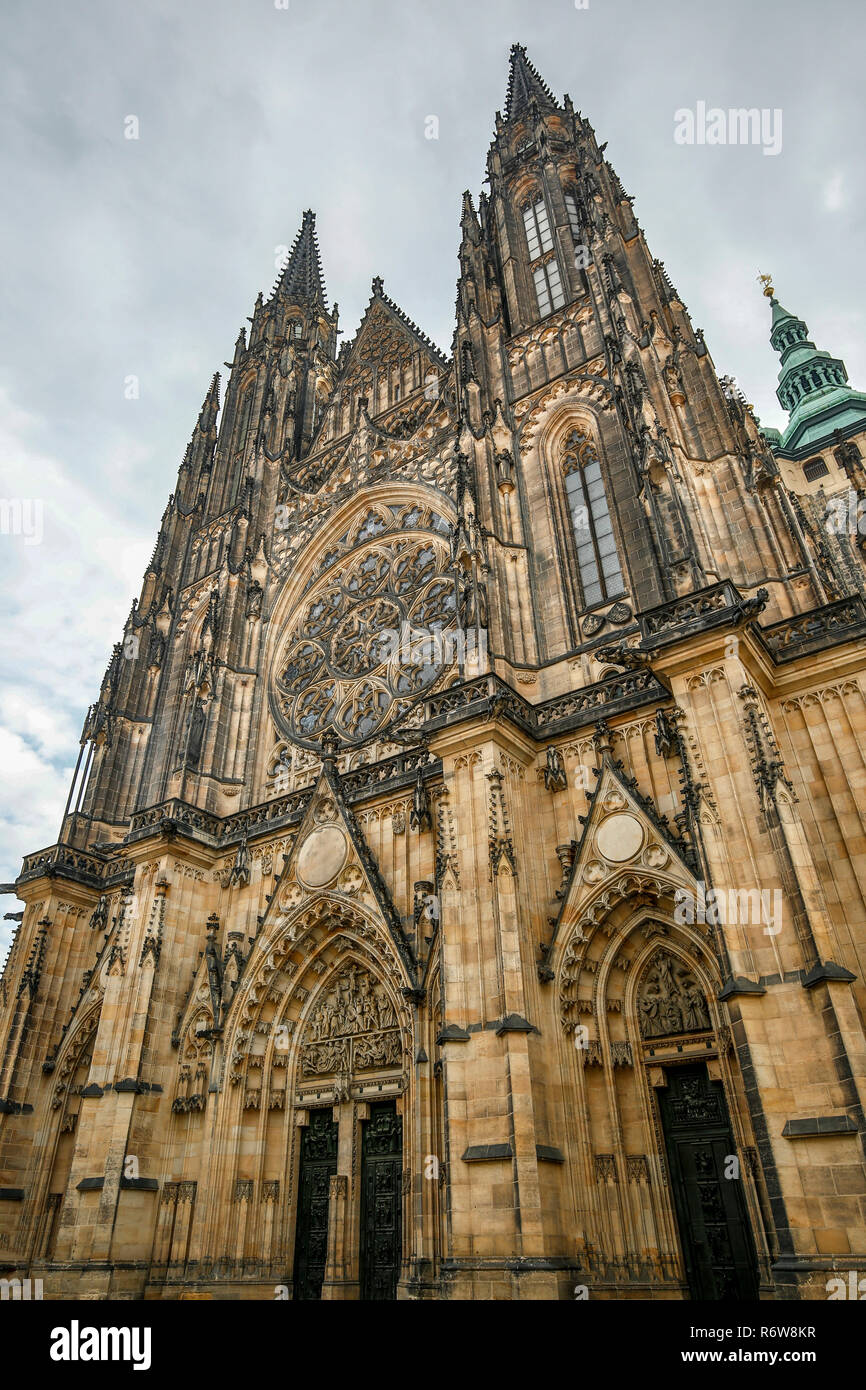 Prague churches hi-res stock photography and images - Alamy