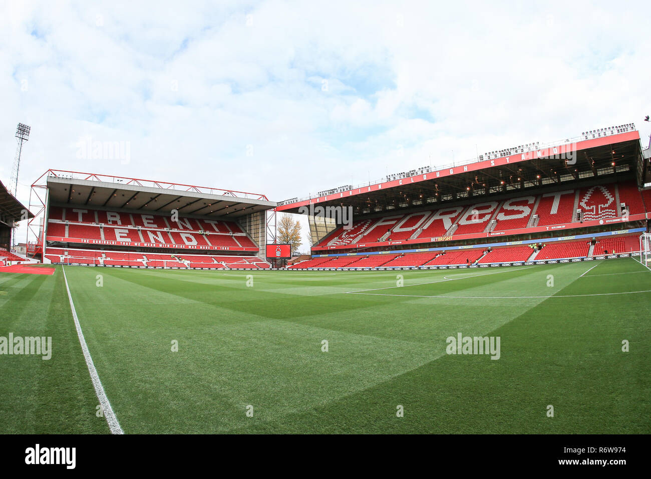 Sheffield united football ground hi-res stock photography and images ...