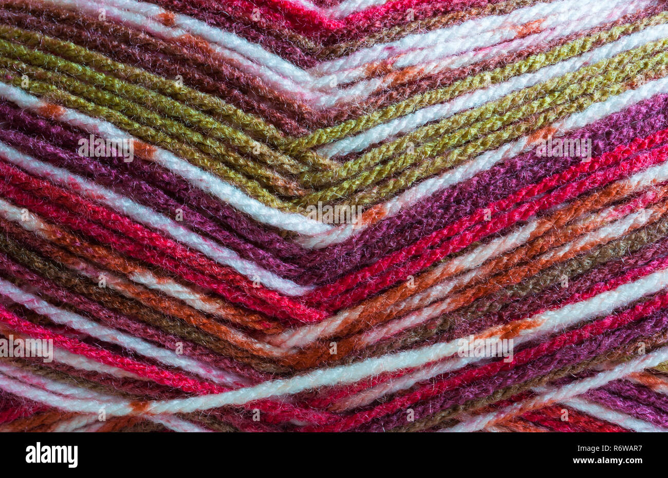 Wool yarn threads close hi-res stock photography and images - Alamy