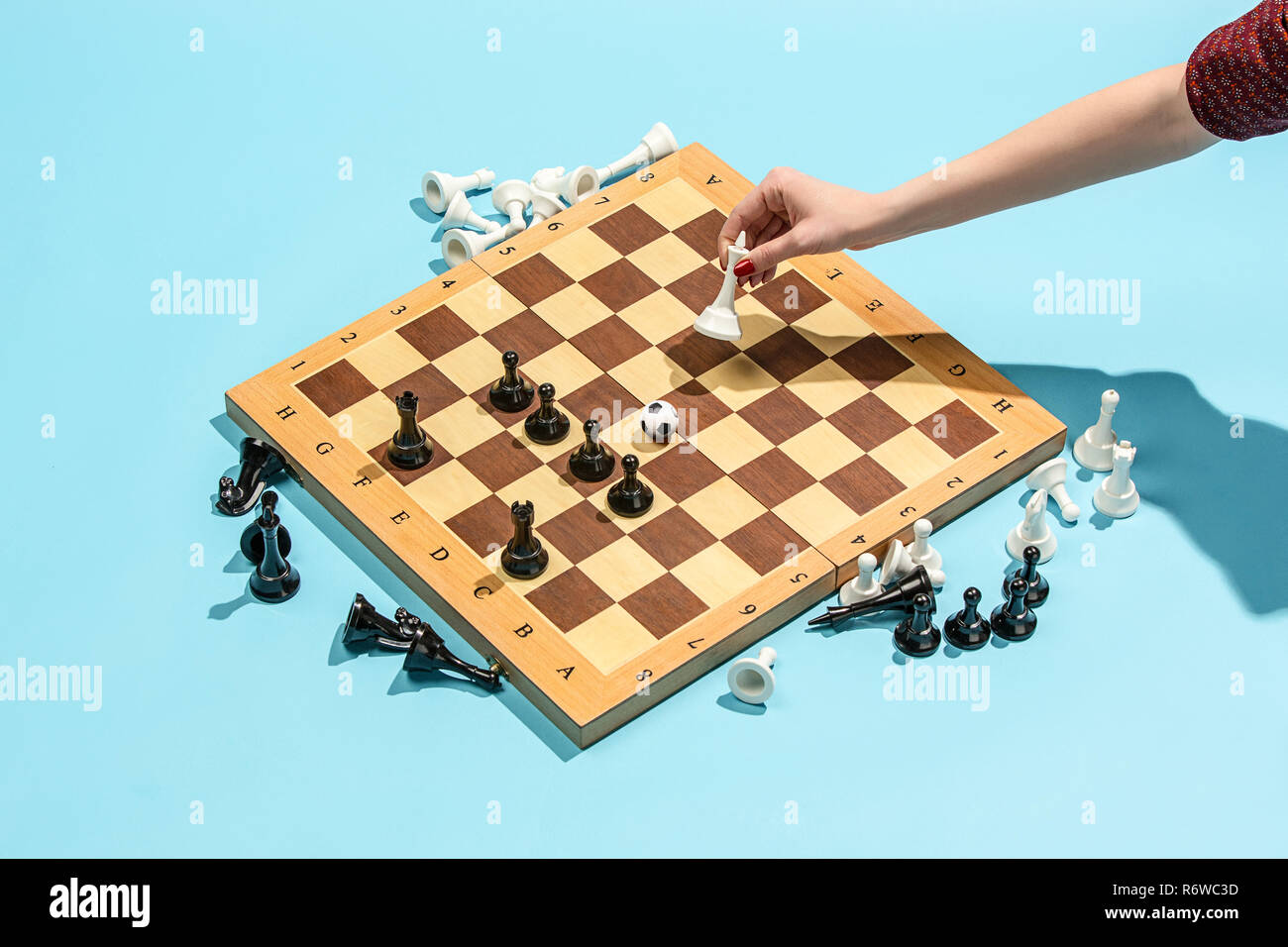 Soccer chess pieces hi-res stock photography and images - Alamy